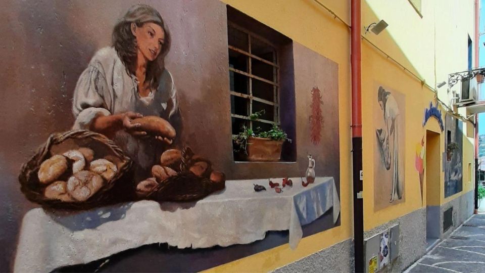 Diamante e Scalea con il festival del Peperoncino, Isola di Dino e ...