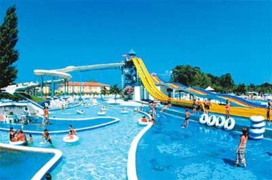 Acquapark Odissea 2000| ROSSANO CALABRO | TourEventItalia ti porta ...