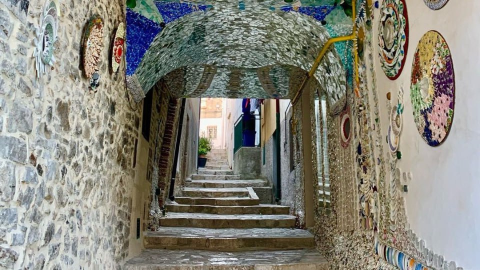 Basilicata: Viaggio fra Storia e Mosaici con Venosa e Forenza